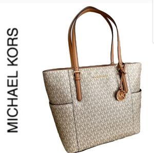 Michael Kors | Bags | Nwt Authentic Mk Signature Monogram Tote Pale ...